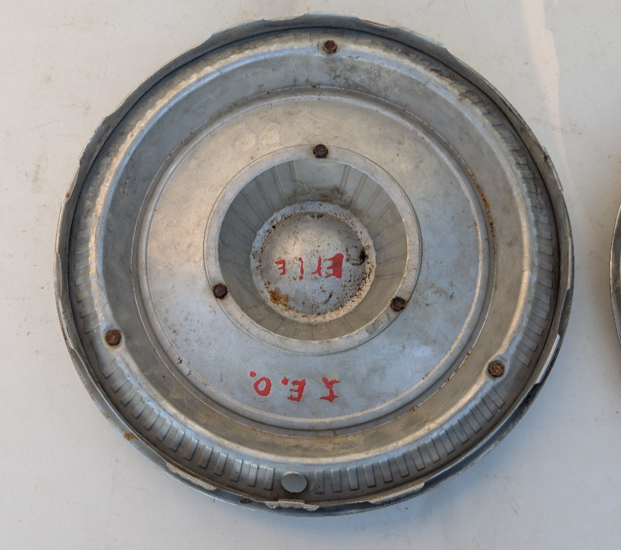 1959 PONTIAC BONNEVILLE/CATALINA- 3 BLADE SPINNER HUBCAP-ORIGINAL | eBay