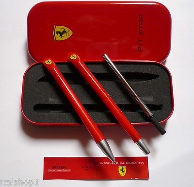 FERRARI BOX ORIGINALE CON DUE PENNE A SFERA PIT STOP | eBay