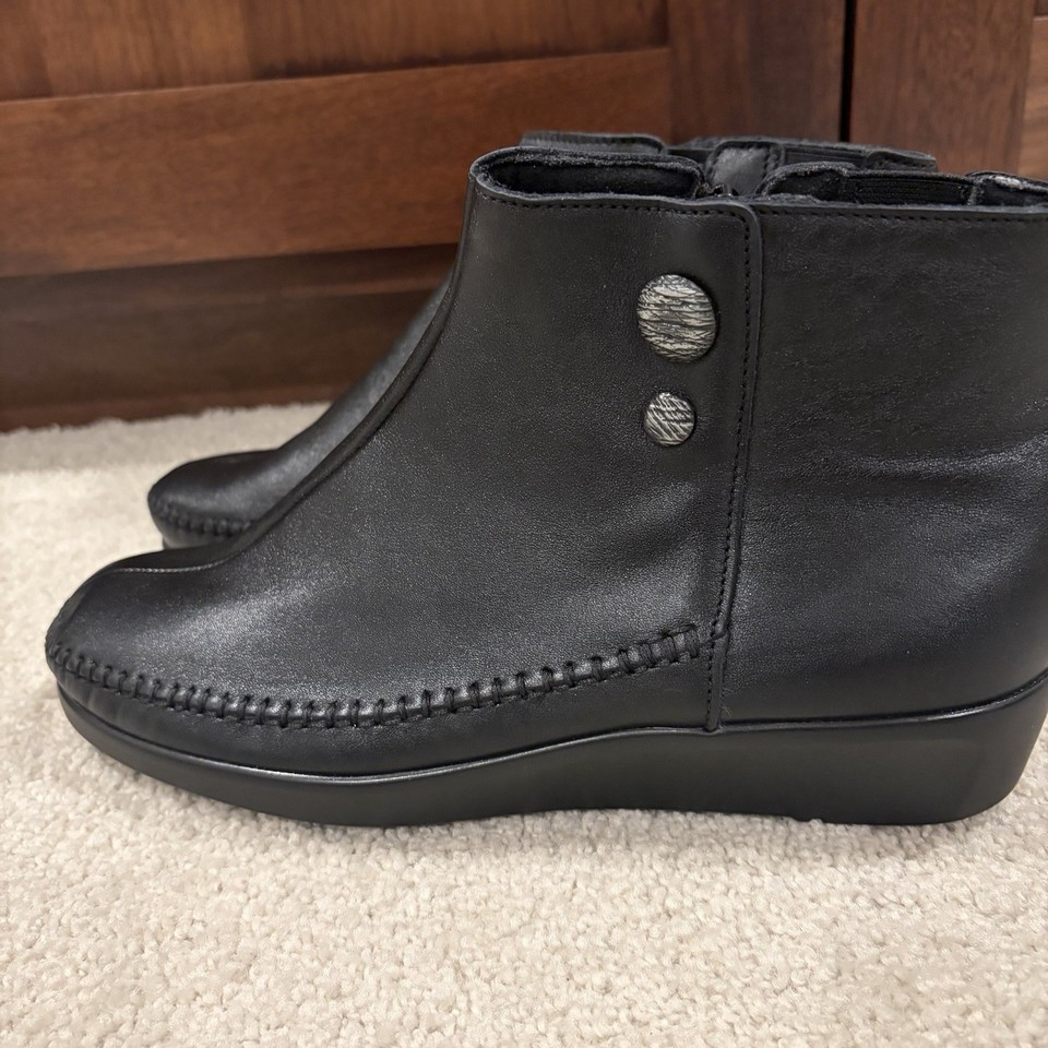 NEW SAS Jade Ankle Boots Wedge Booties Leather Black Women 10 Wide MSRP ...