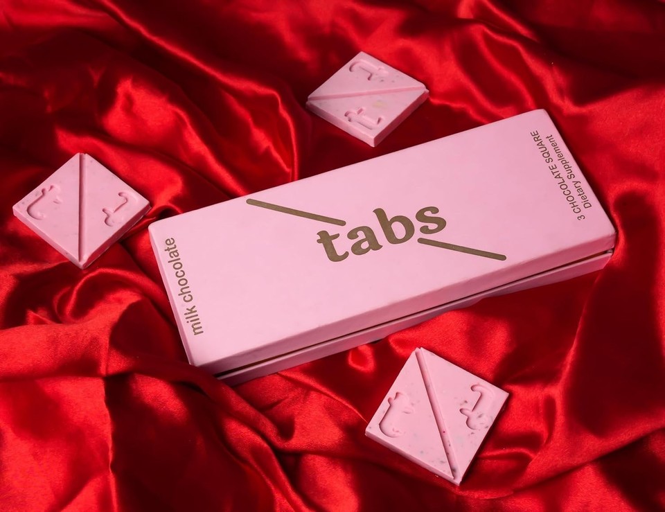TABS Pink Cherry Chocolate For Men & Women I Uplifting Mood I Vitality ...