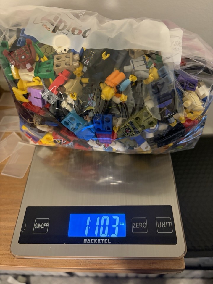 Lego Minifigures Minifigs/Pieces Bulk Lot 3.4lbs Star Wars/Ninjago ...