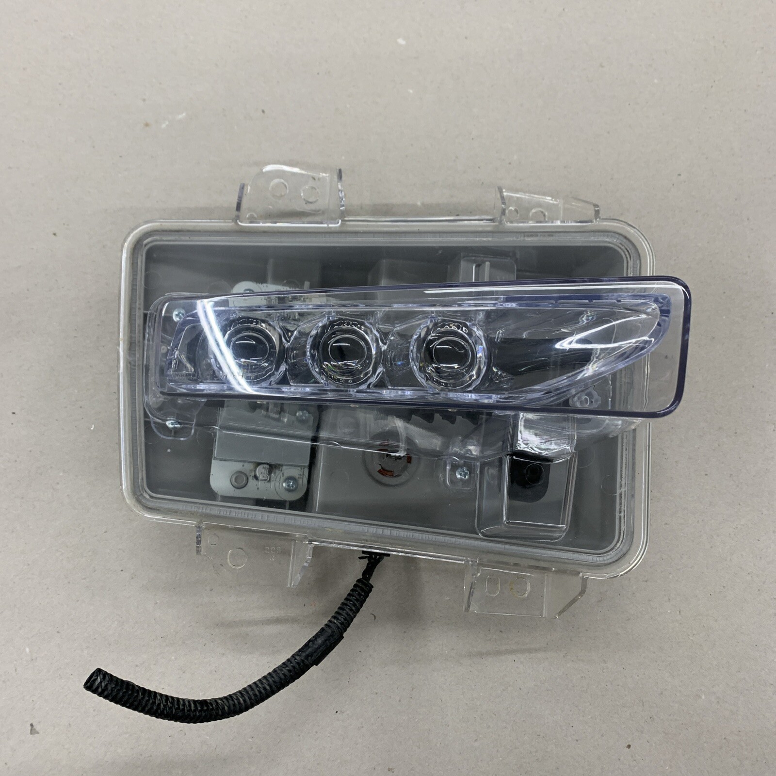 15 16 17 NAVIGATOR Right Passenger Front Fog Lamp Light LED OEM Fl74 ...