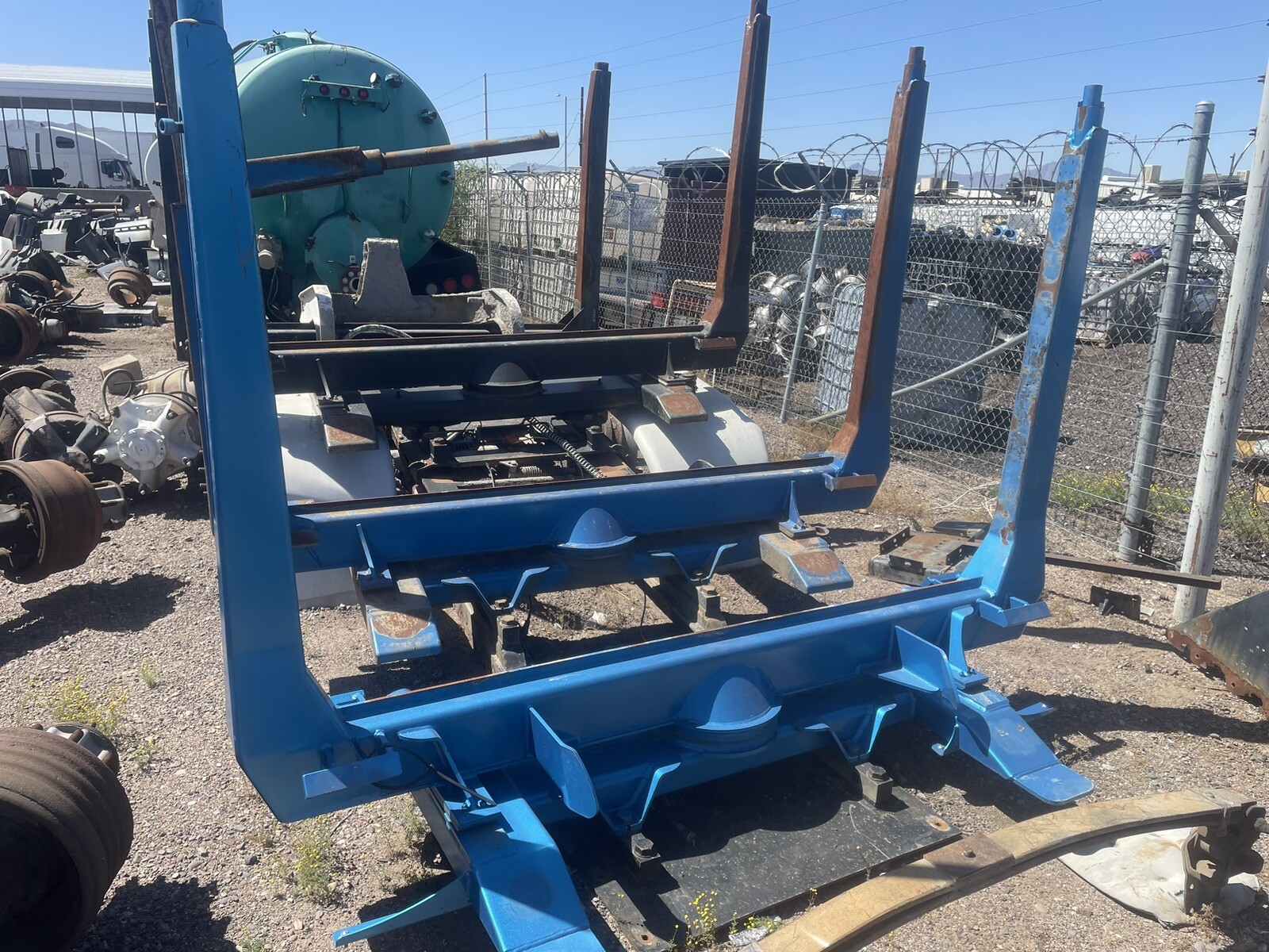 ***LIKE NEW*** Log Bunk 8’6” SCALES Kenworth Peterbilt Peerless Whit ...