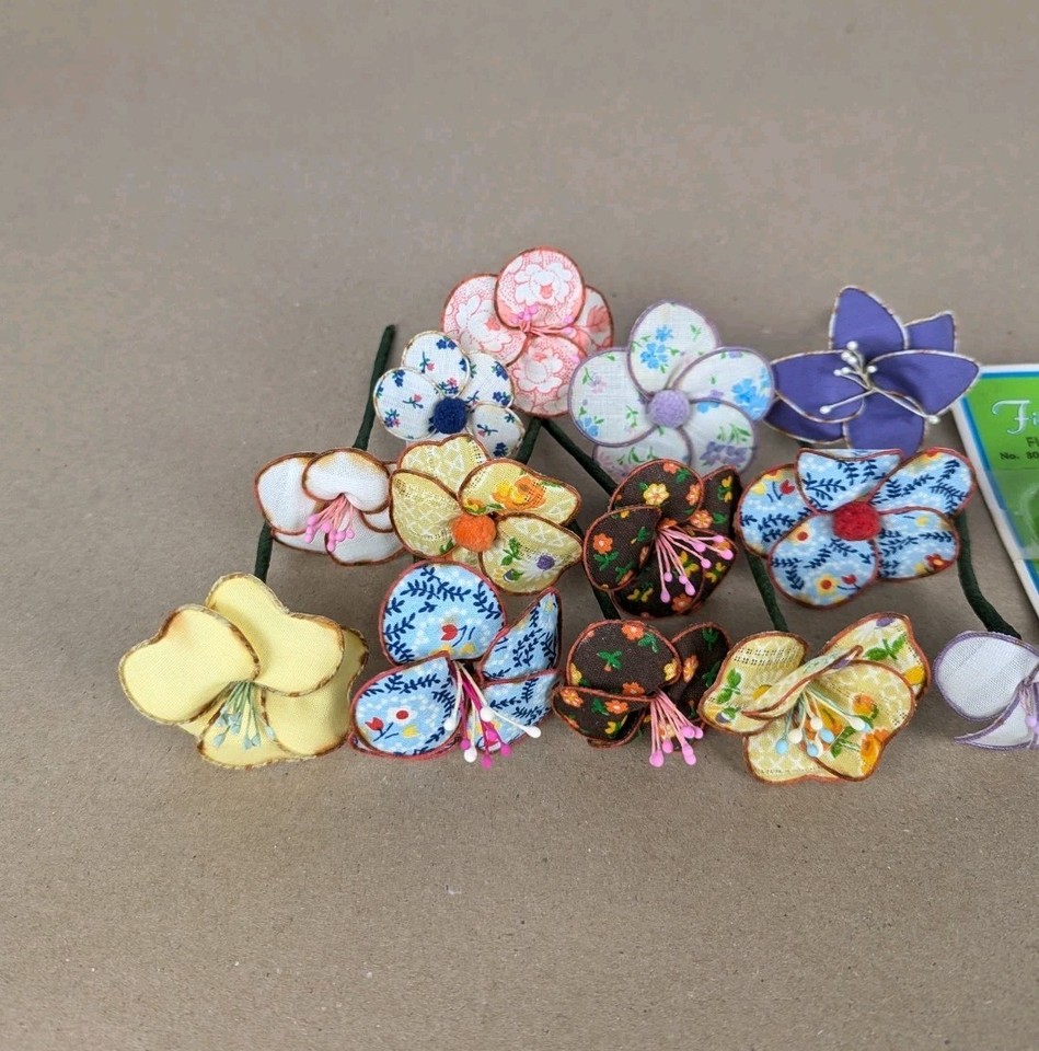 VTG 70's Fabric Faux Flowers & Fibre Craft Flower Stamens Millinery ...