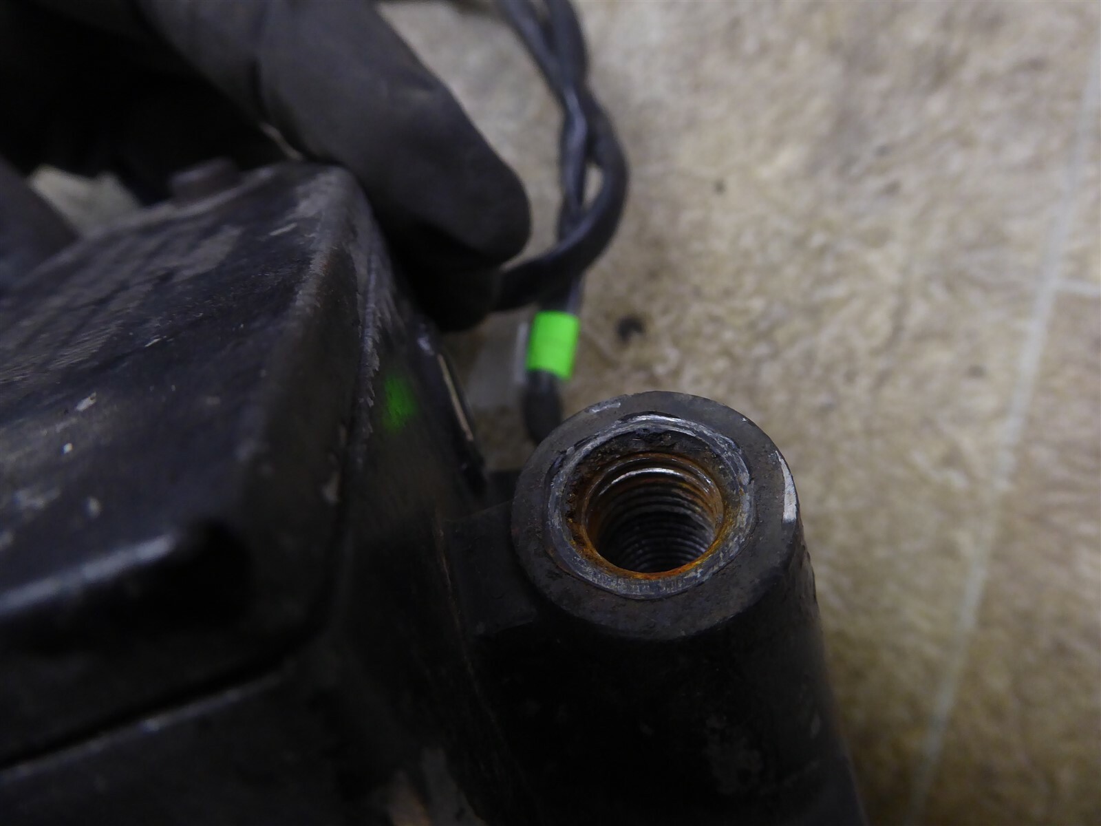 1982 Kawasaki KZ440 LTD K701) front brake master cylinder for parts | eBay