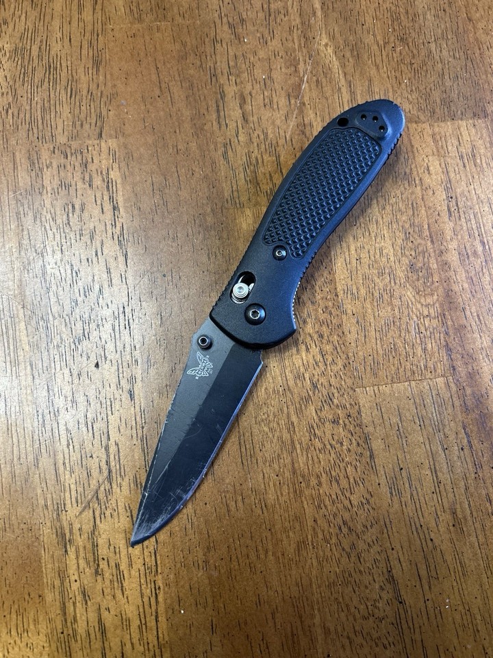 Benchmade 551S30V 3.45 inch Griptilian Axis Knife - Black | eBay