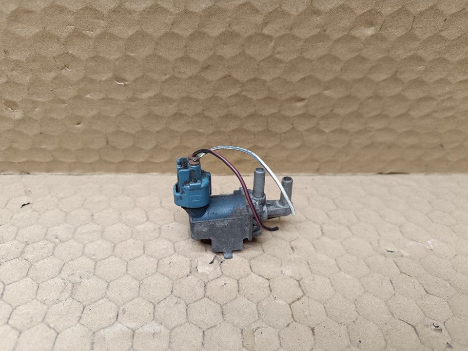 Toyota Lexus V6 Duty Vacuum Switch Valve Switching Solenoid VSV 90910 ...