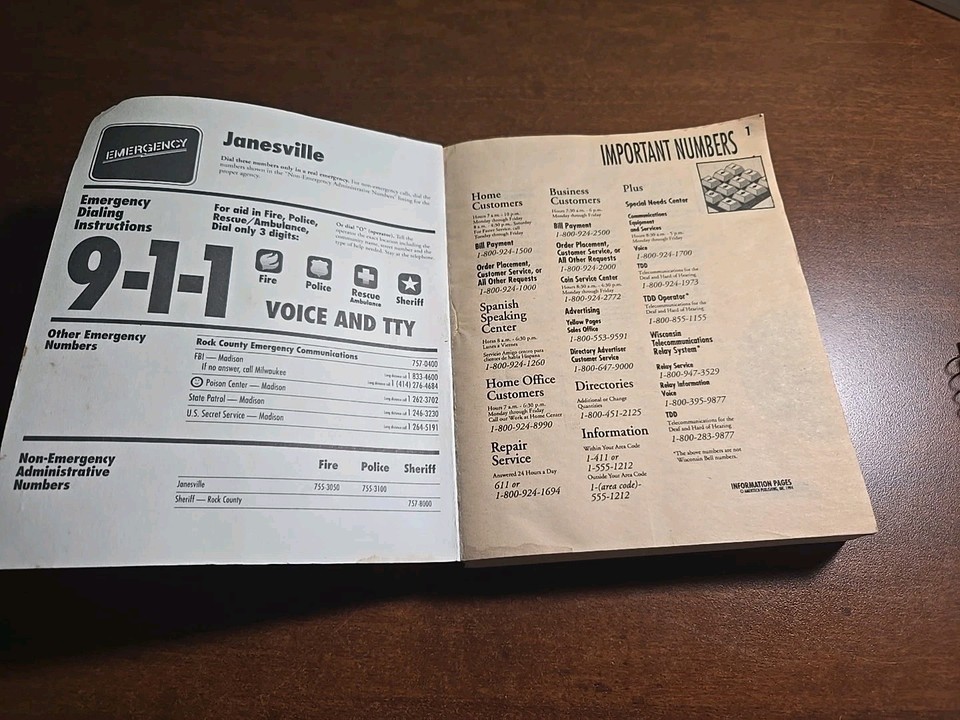 Vintage 1994 - 95 AMERITECH BELL Area 608 JANESVILLE WI Phone Book ...
