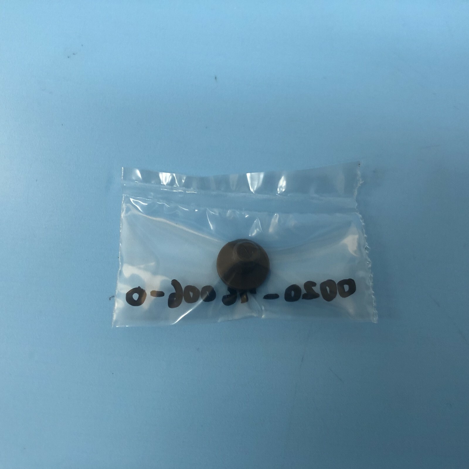 352-0402// AMAT APPLIED 0020-76006 DELRIN BUTTON WFR CASSETTE HNDLR NEW ...