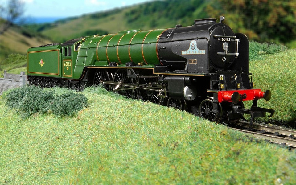 HORNBY R30086 BR 60163 TORNADO PEPPERCORN A1 CLASS 4-6-2 STEAM ...