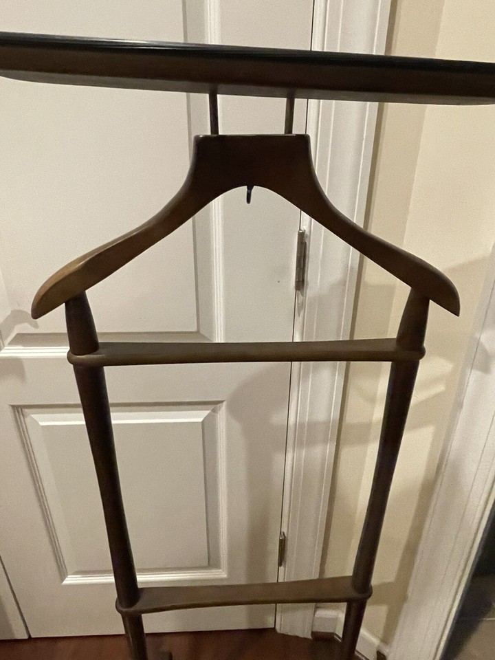 Vintage Wooden Rolling Men's Suit Valet Butler Stand In Very Good Cond ...