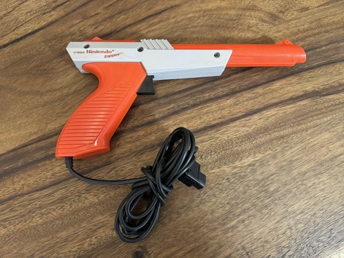 Nintendo Zapper Light Gun Controller Orange OEM Official Tested NES-005 ...