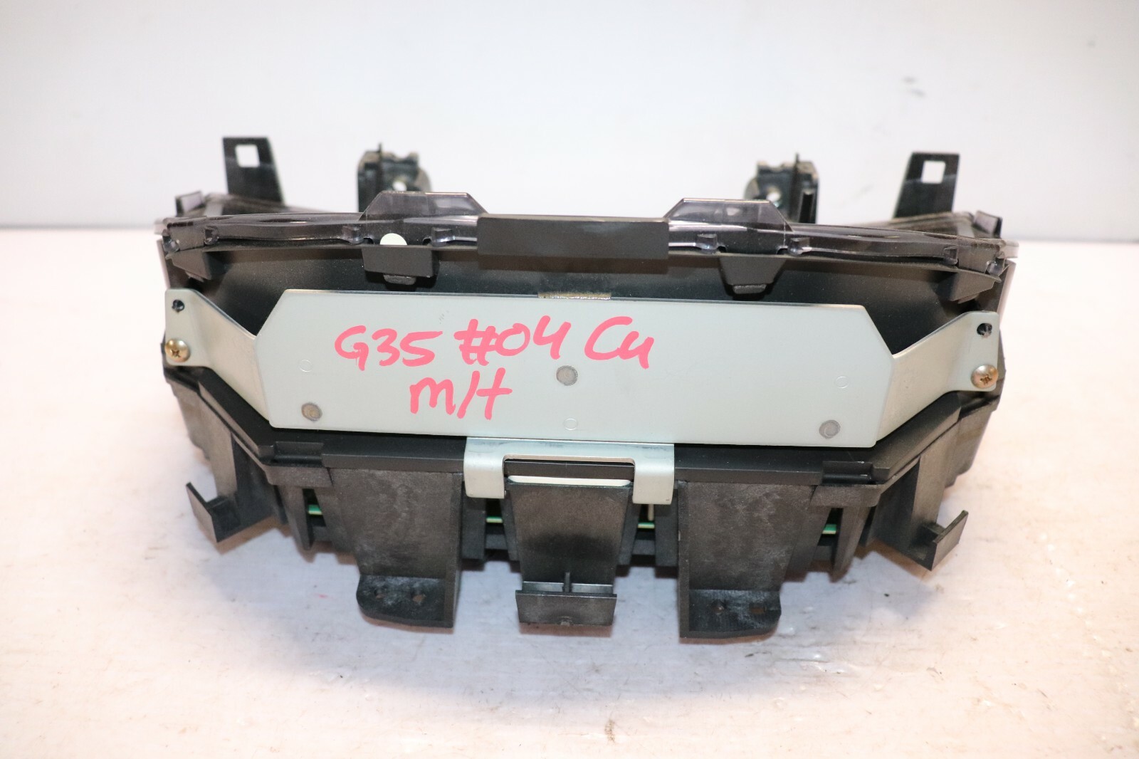 2004 Infiniti G35 Coupe 6Speed M/T Gauge Cluster Speedometer Instrument ...