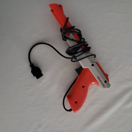 Nintendo NES Orange Light Zapper Gun TESTED Very Clean Nice 1985 ...