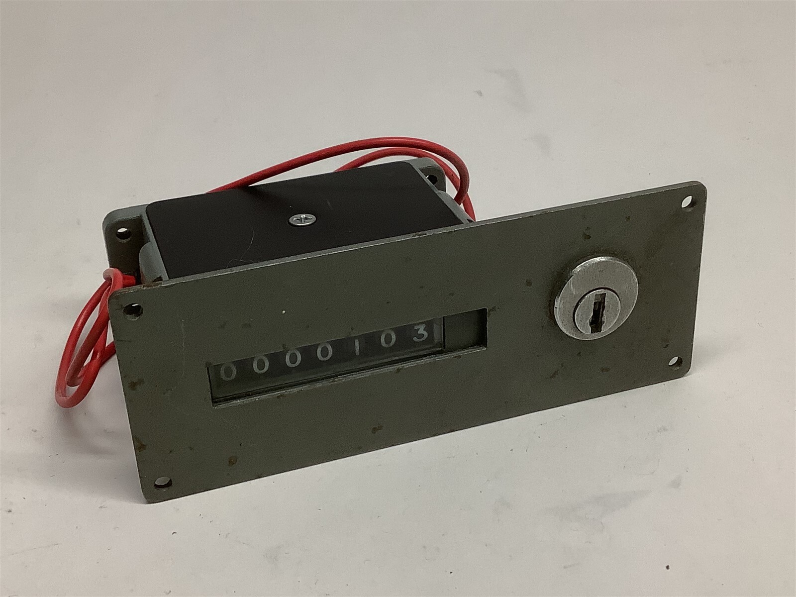 USED Durant 7-Y-1-2-RMF-PMU Panel Mount Electric Counter Trumeter ...