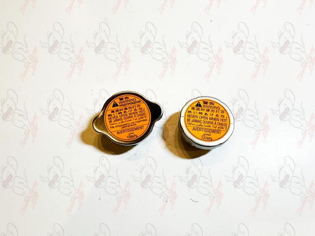 Genuine Subaru Radiator & Tank Cap 45137fe002 / 45137ae003 F/s for sale ...