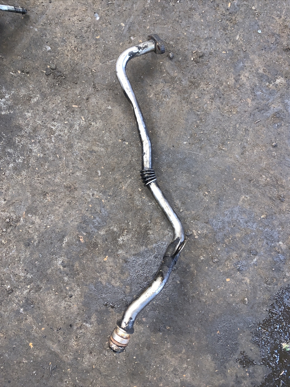 VAUXHALL VIVARO TURBO OIL RETURN PIPE TO OIL PAN 1.6 DIESEL 95517980 ...