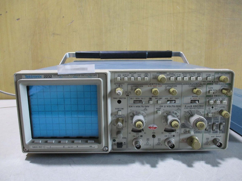 Tektronix 2232 100MHz Hybrid Oscilloscope Used Free Shipping from Japan ...