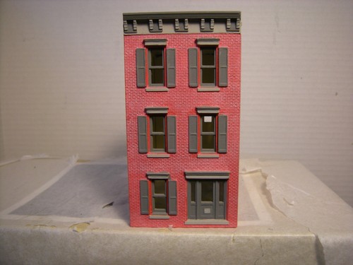 HO scale 3 story Downtown Building, red brick w/ grey trim | eBay