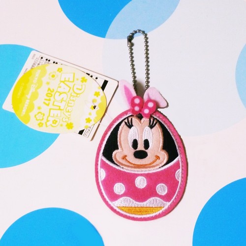 Disney Easter Egg Shaped 2Way Badge Minnie Mouse Emblem Ball Chain ...