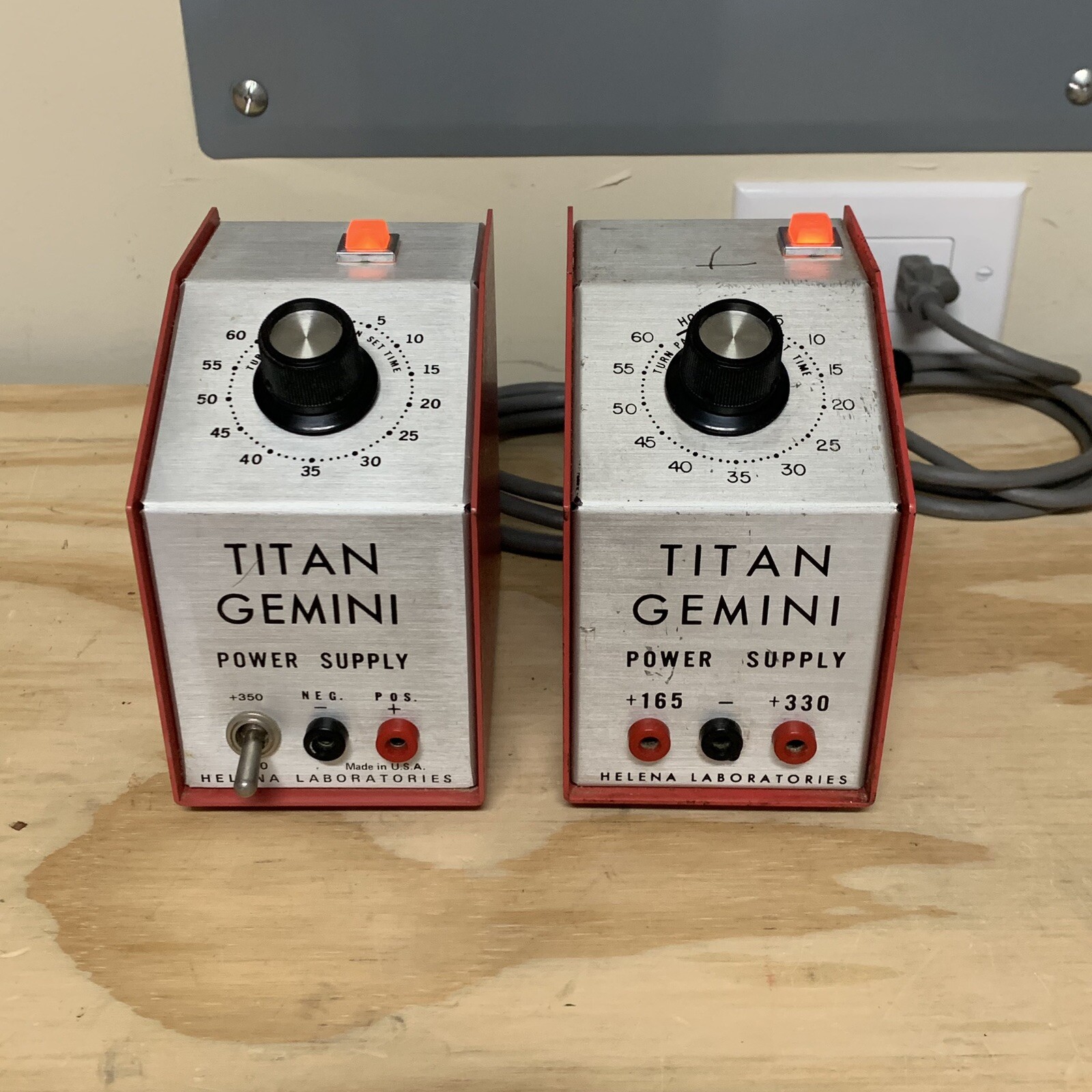 (2) Helena Laboratories Titan Gemini Power Supplies Model 1502 | eBay