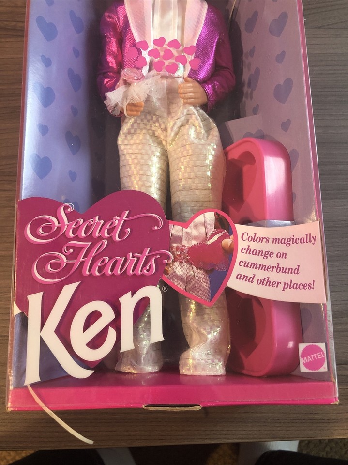 SECRET HEARTS KEN 1992 Mattel BARBIE DOLL Colors Magically Change ...