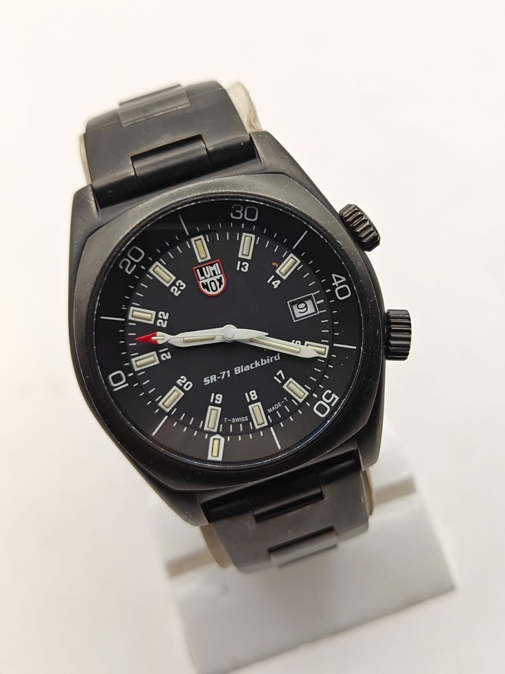 Luminox 9000 Series Limited Edition Lockheed Martin SR-71 Blackbird Men ...