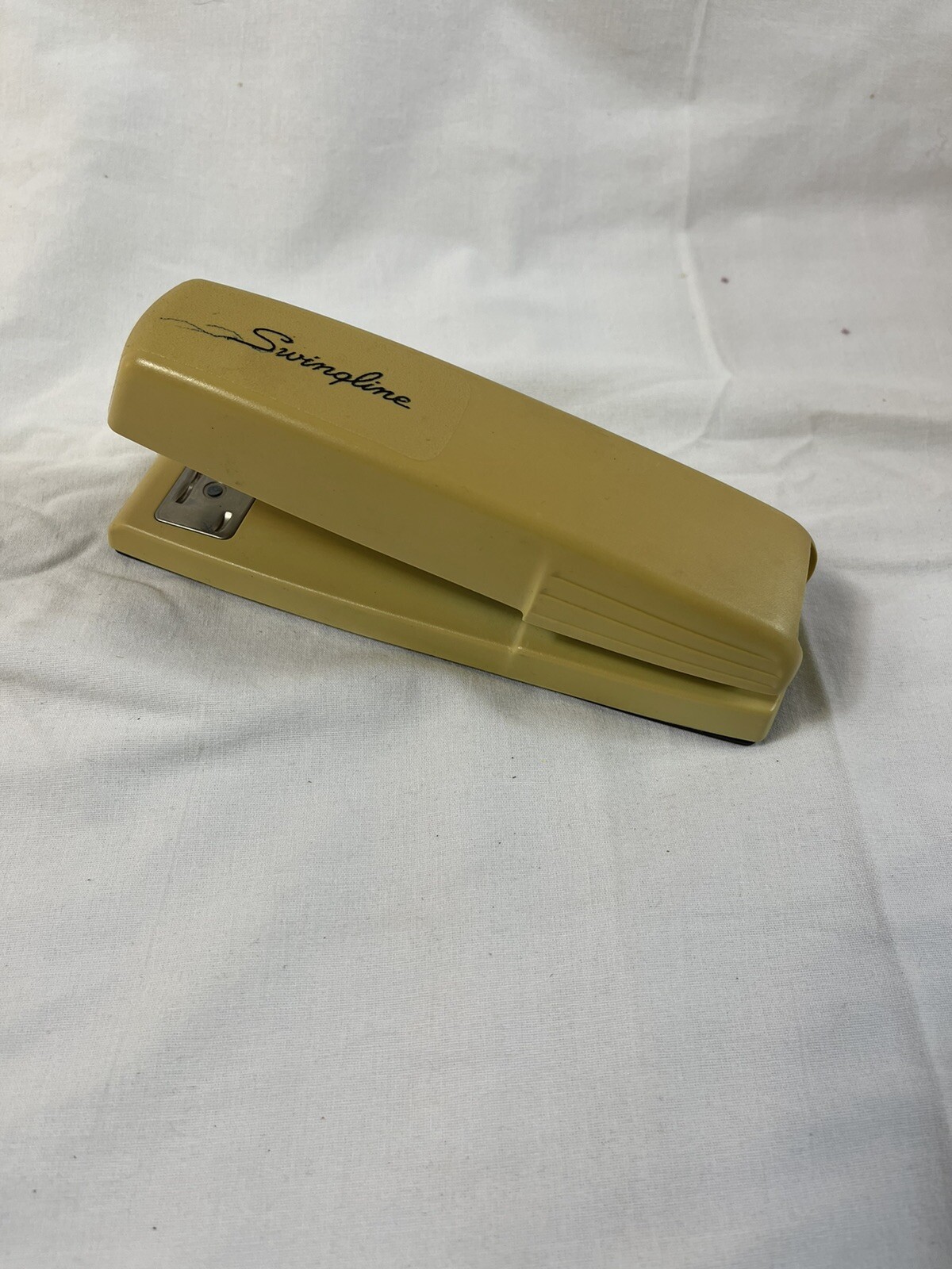 Swingline Model 545 Stapler 6.5" Tan Beige Plastic Office Desk Size USA ...