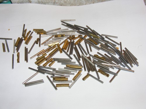 LARGE LOT OF AURORA MODEL MOTORING TRACK PINS & TRACK METAL JOINERS ...