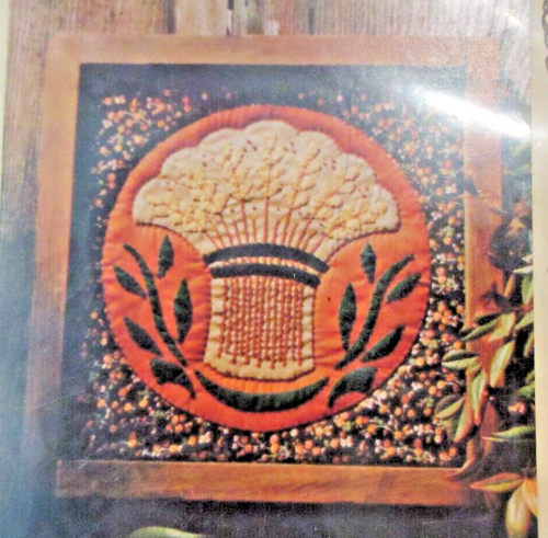 NIP~WHEAT SAMPLER/PILLOW QUILTING PATTERN 14X14~Calico Mouse Appliques ...