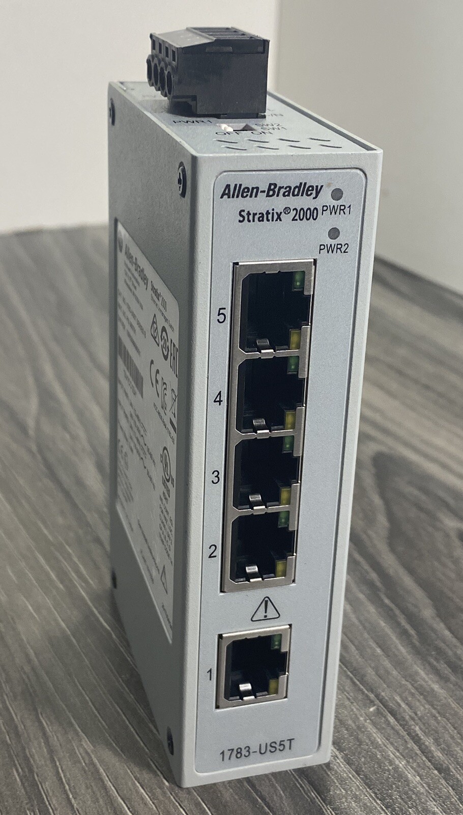Allen Bradley 1783-US5T Series A Stratix 2000 Ethernet Switch 5-Port ...