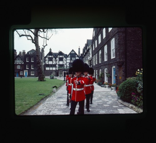 1984 London Queen Royal Guard Photo Stunning Capture 35mm Slide ...