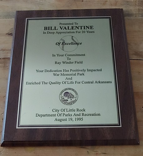 1995 Arkansas Travs Bill Valentine Plaque 20 Years Ray Winder Field ...