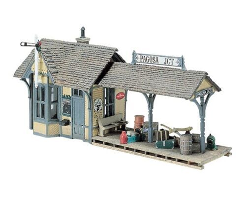 HO Scale Model Railroad Depot for sale | eBay