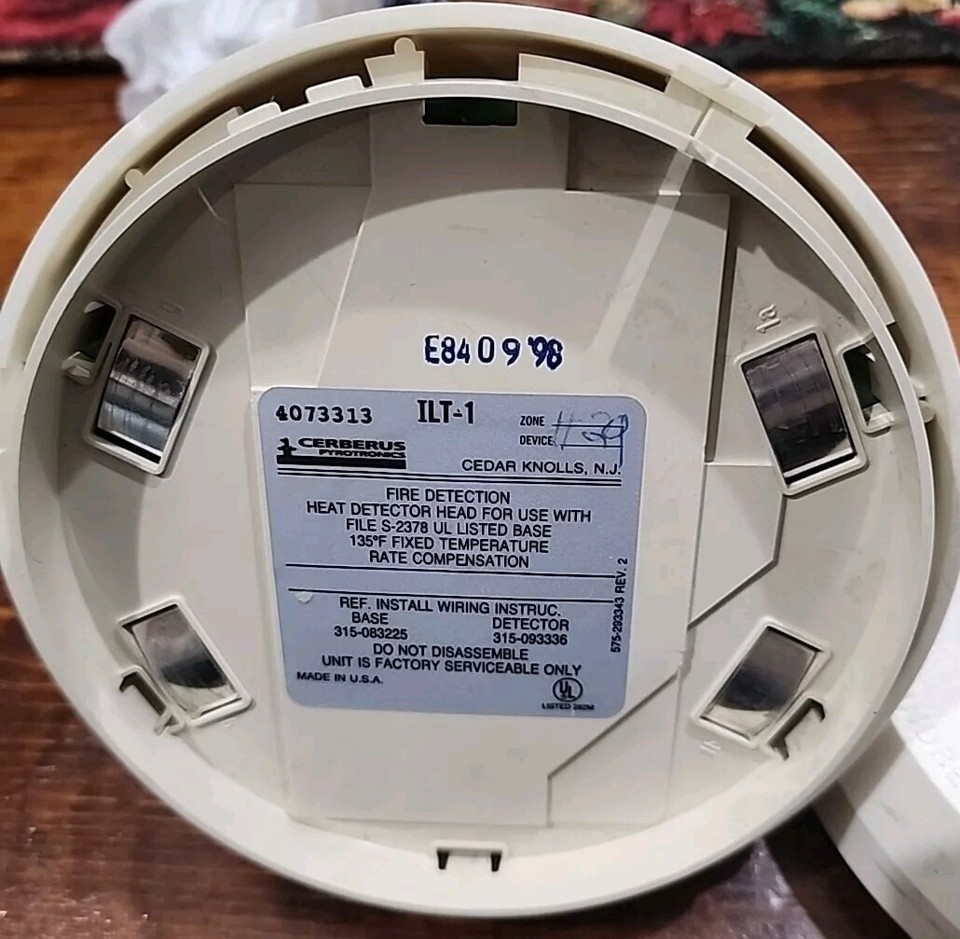 SIEMENS CERBERUS ILT-1 PYROTRONICS ID-60T-135 HEAT DETECTOR | eBay