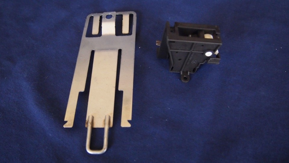 GE Profile Dishwasher Door Latch & Retainer WD13X10022 WD13X10031 FITS ...