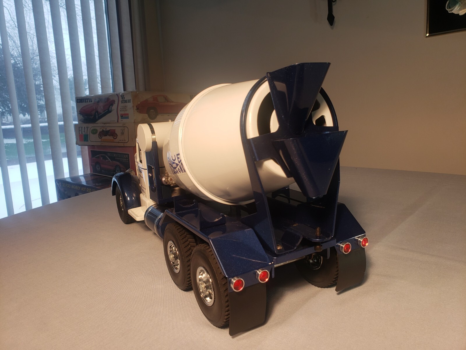 RARE Smith Miller FRED THOMPSON L MACK BLUE DIAMOND CEMENT MIXER 037/ ...