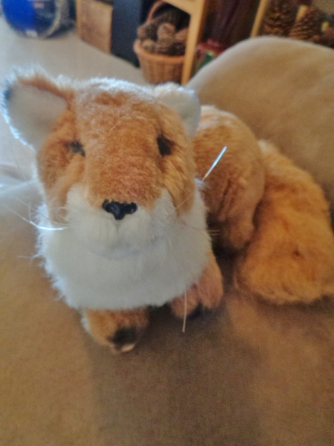 Fox 1992 Stuffed Plush 10" w/ bushy tail TMC Soundprints red brown ...