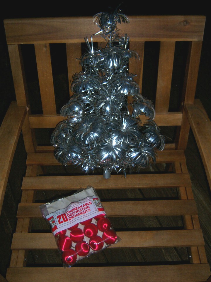 SHARP RARE COLLECTOR'S VTG RETRO 2FT "THE HOLIDAY" ALUMINUM WALL XMAS ...