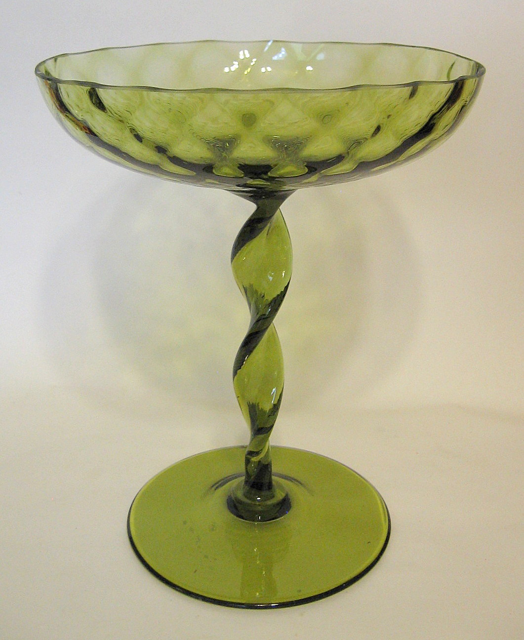 Green Glass Compote Twisted Stem Diamond Textured Bowl 8 to 9 Inch | eBay