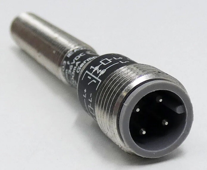 IFM IE5203 Inductive Proximity Sensor M8 Barrel 10-36VDC IEA2001-FRKG ...