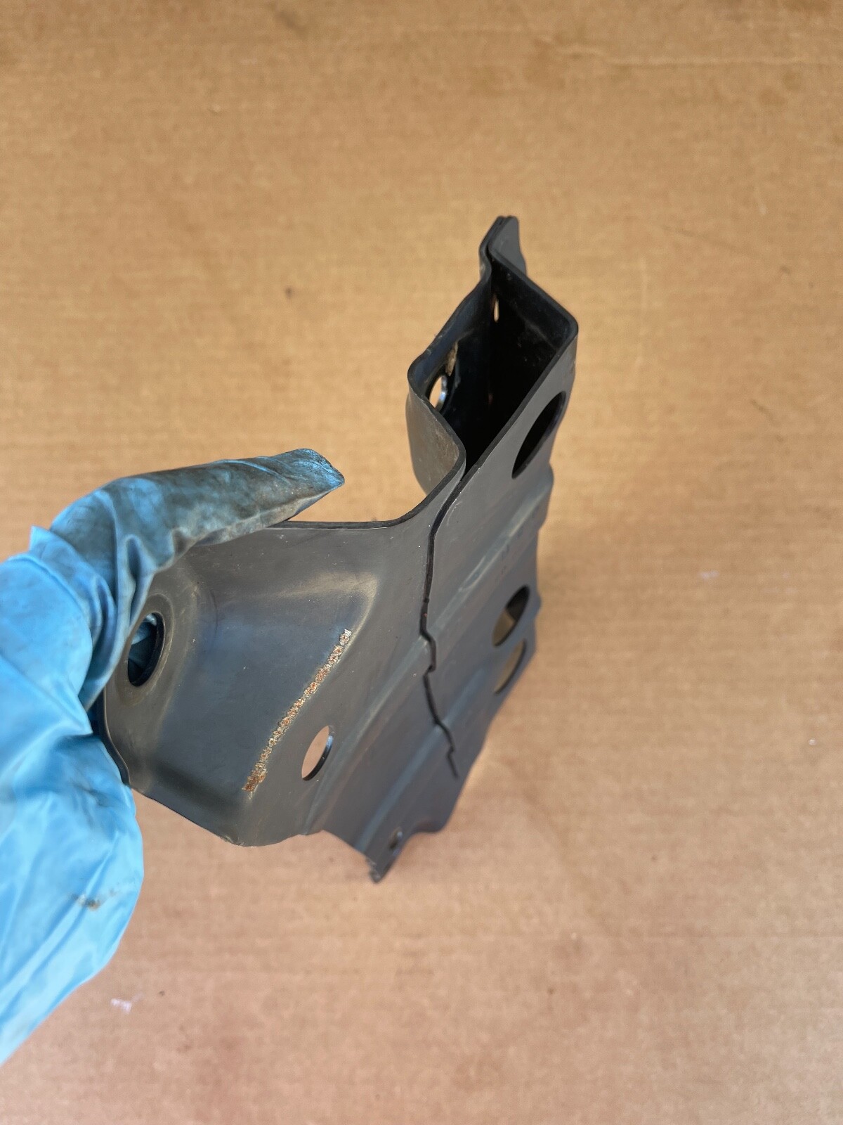 2020 TOYOTA COROLLA FRONT FENDER APRON REINFORCED PLATE BRACKET RIGHT ...