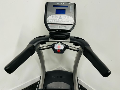 Treadmill - True CS500 - Commercial Treadmill - Cardio - Gym Equipment ...