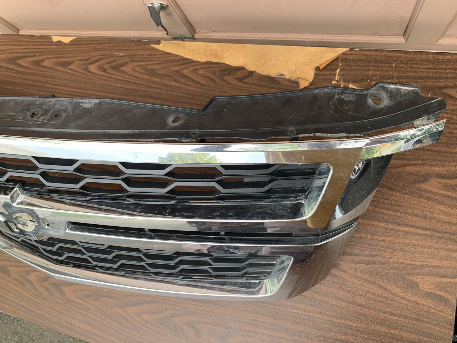 2015-2020 USED OEM CHROME & BLACK CHEVY TAHOE GRILL W/O EMBLEM PN ...