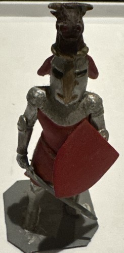 Well Painted Stadden Lead French/English Knight with Sword | eBay