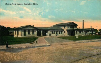 Postcard Burlington Railroad Depot, Beatrice, Nebraska - circa 1915 | eBay