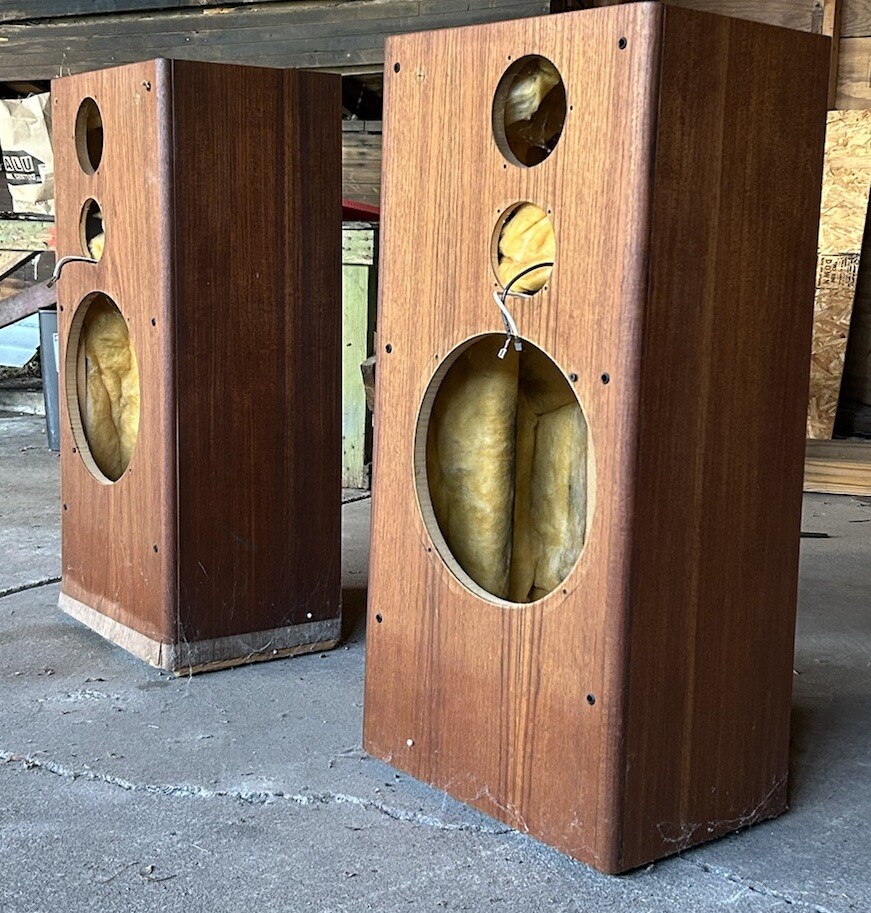 JBL Cabinets 240ti Empty Local Pick Up Only | eBay