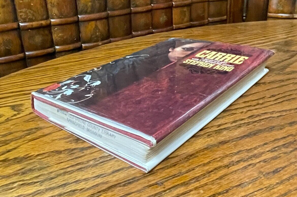 Carrie; Stephen King; Hardcover Jacket; Gutter Z46 Price on flap $14.95 ...