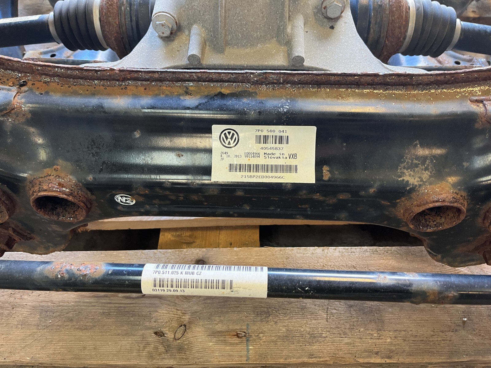 2011-2018 VW Volkswagen Touareg 7P Complete Rear Differential Axle ...