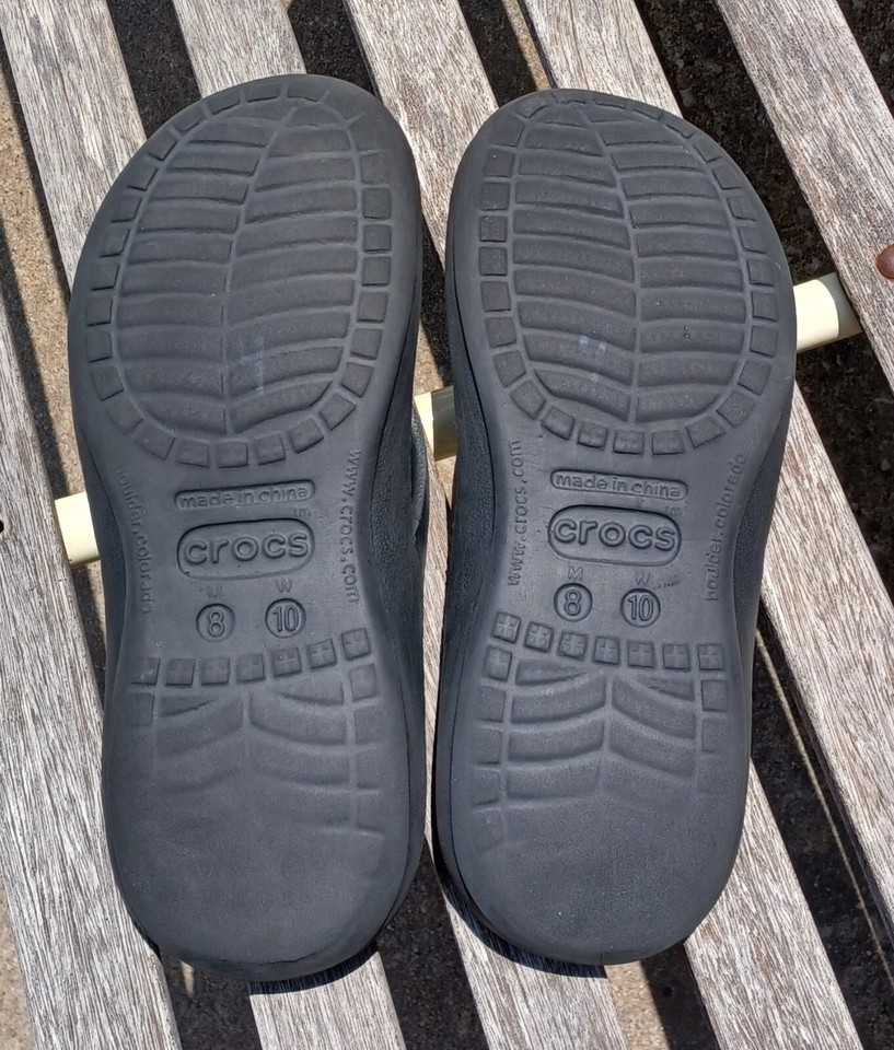 crocs athens unisex size 8 men 10 women black thongs comfort casual ...